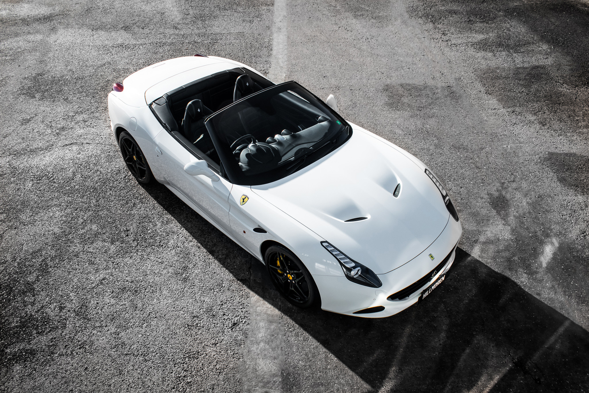 FERRARI CALI T - Hillmoren