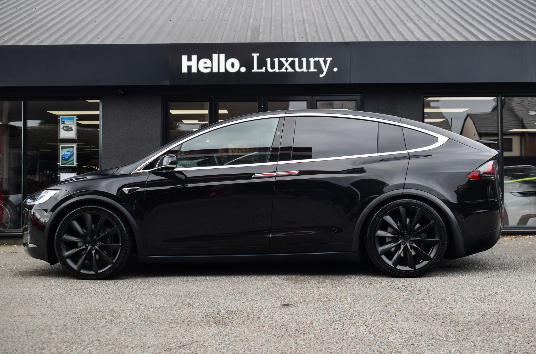 Tesla Model X Standard Range - Hillmoren