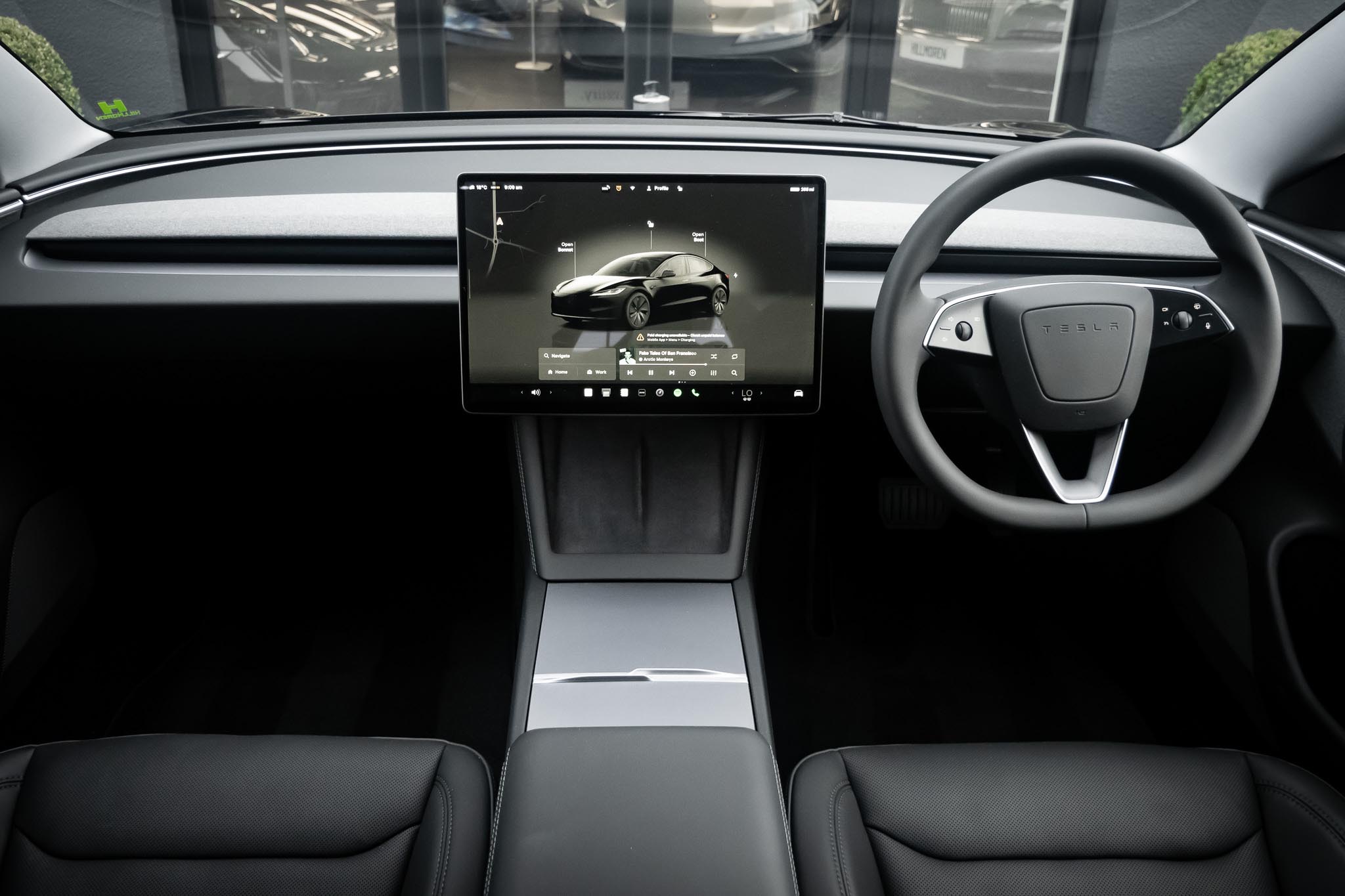 Tesla Model 3 Highland - Hillmoren