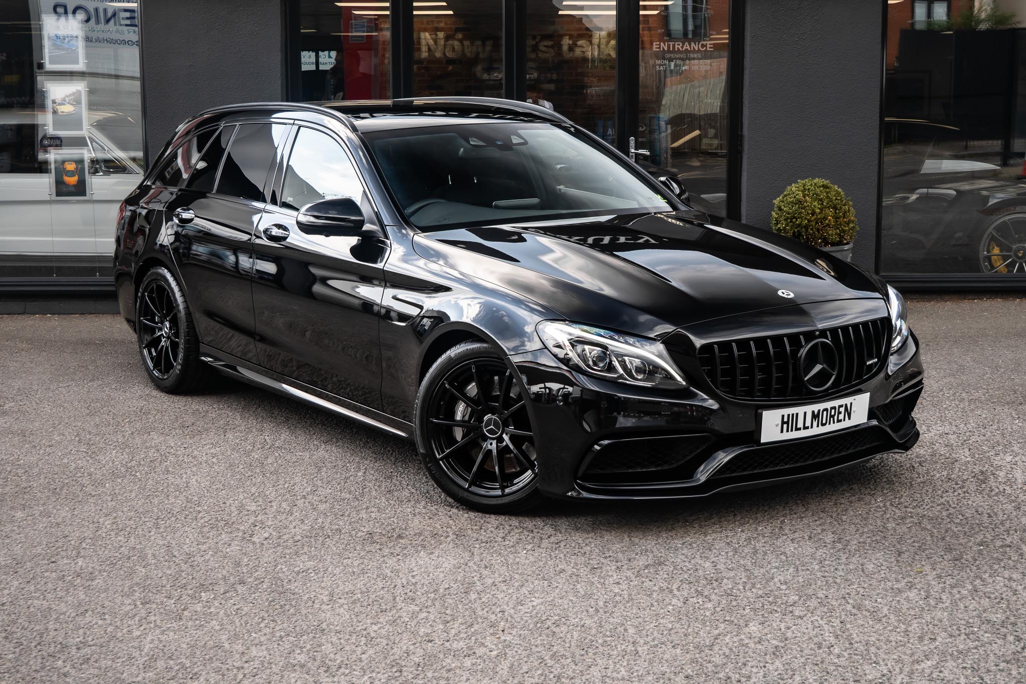 Mercedes-Benz C63 V8 BiTurbo AMG Premium - Hillmoren