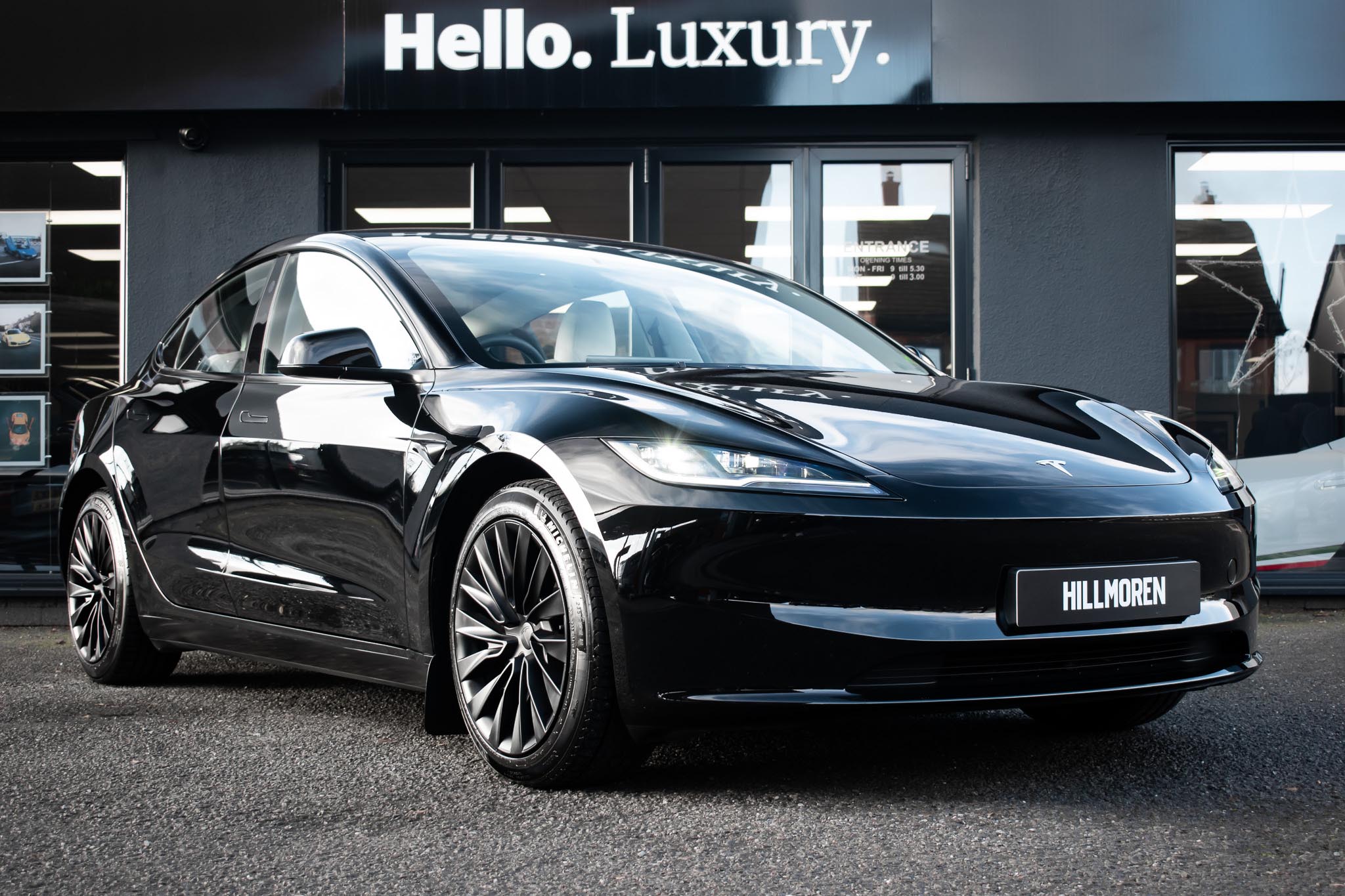 Tesla Model 3 Highland Long Range - Hillmoren