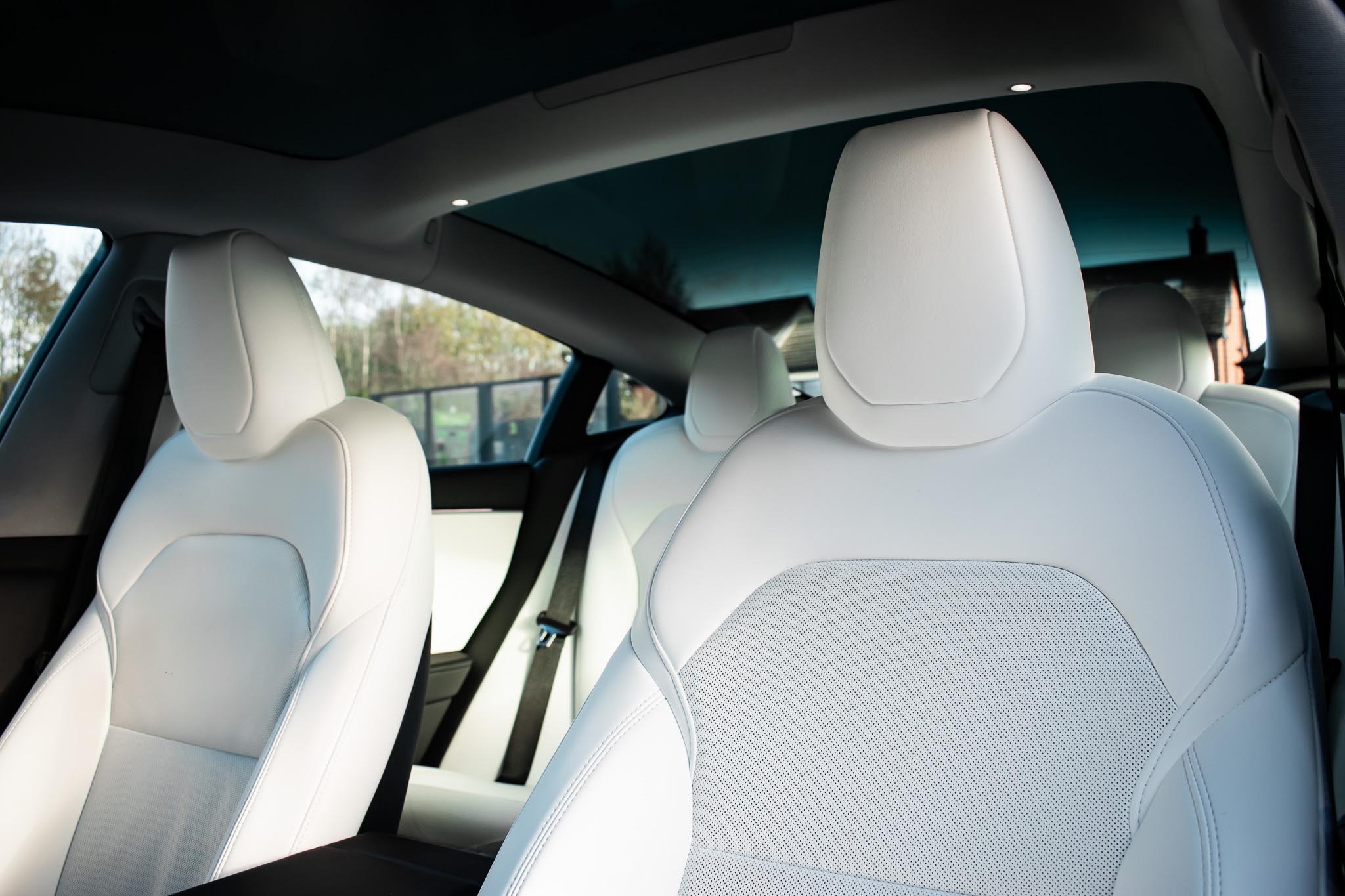 Tesla Model 3 Highland Long Range - Hillmoren